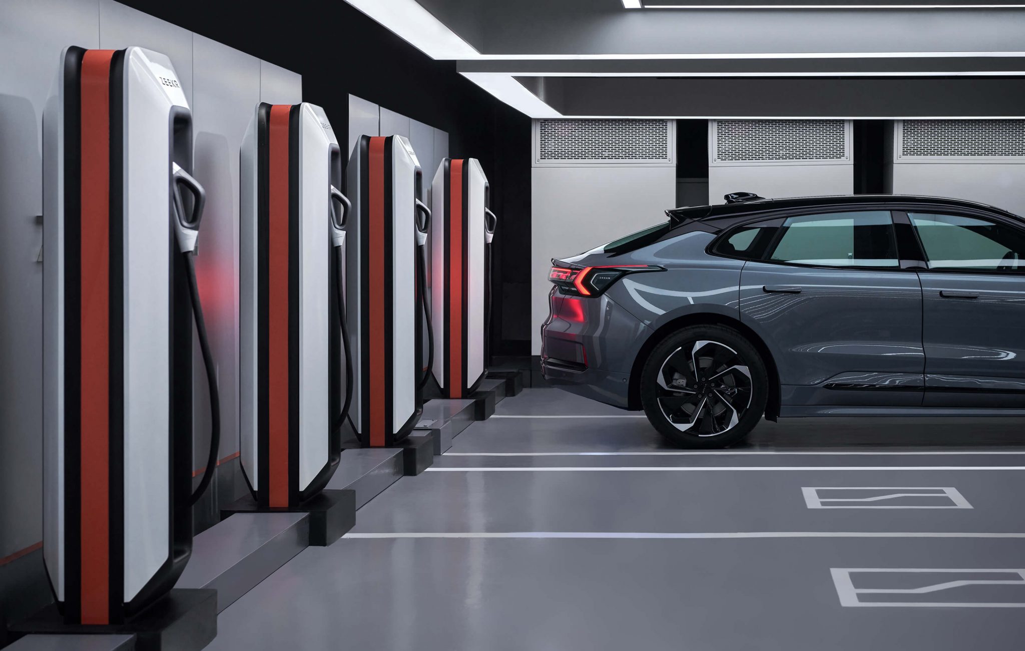 Geely to Open World’s First 600 KW DC Charging Station
