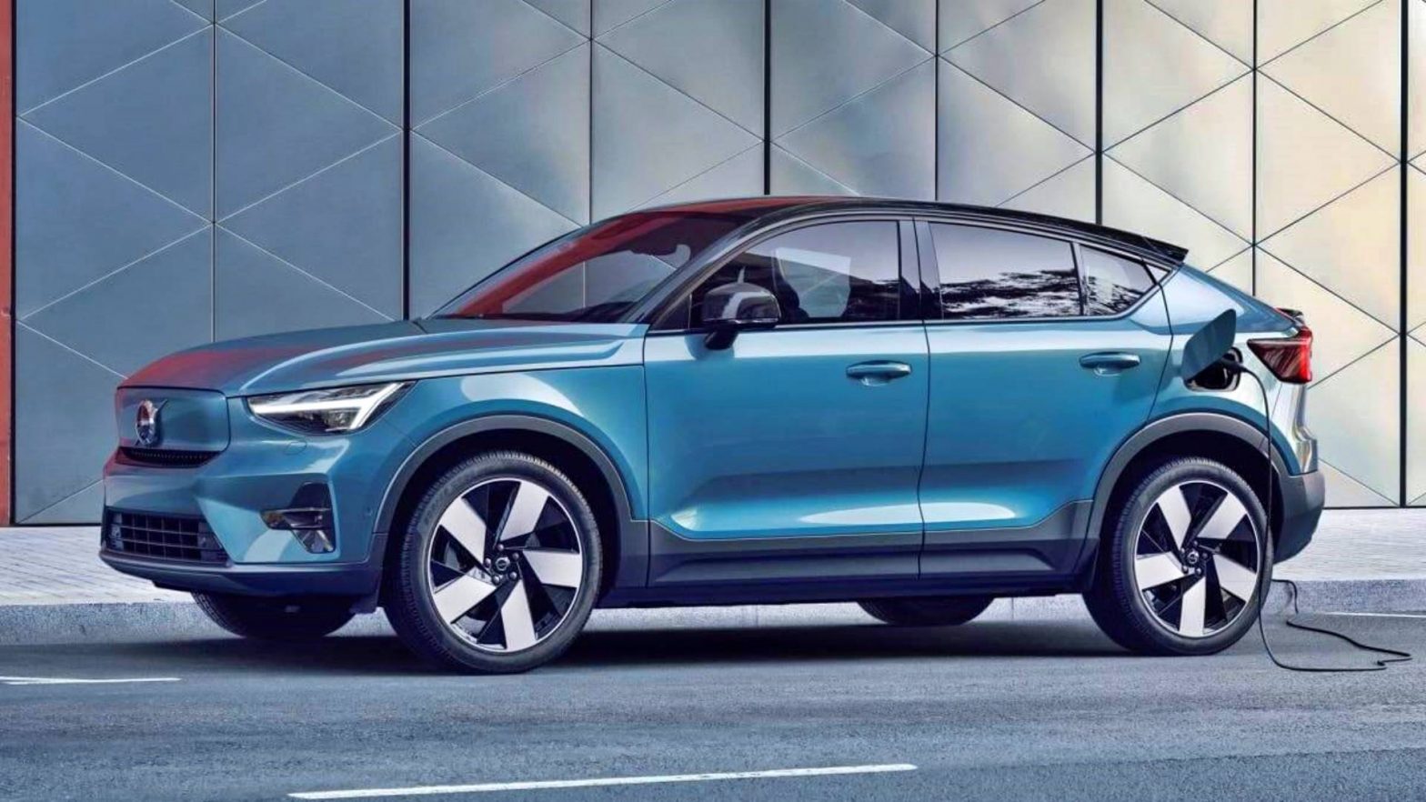 EX30 Subcompact Electric SUV Confirmed by Volvo for 2023