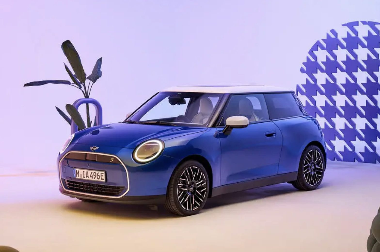 600 Million Pounds Investment From BMW In Electric Mini Production