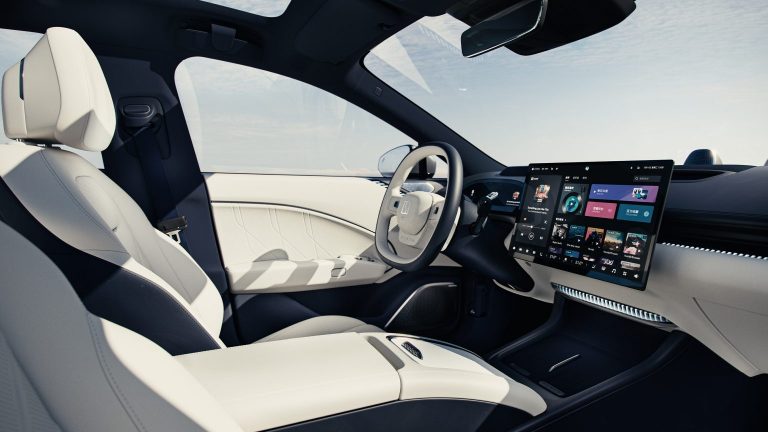 Zeekr 007 | An Electric Sedan With A Range Of 870 Kilometers